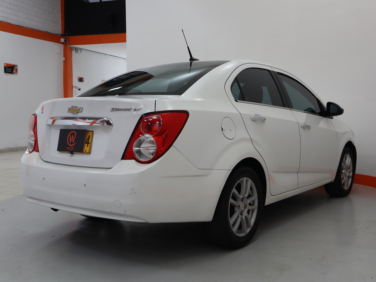 Chevrolet Sonic Lt At 1.6 4p