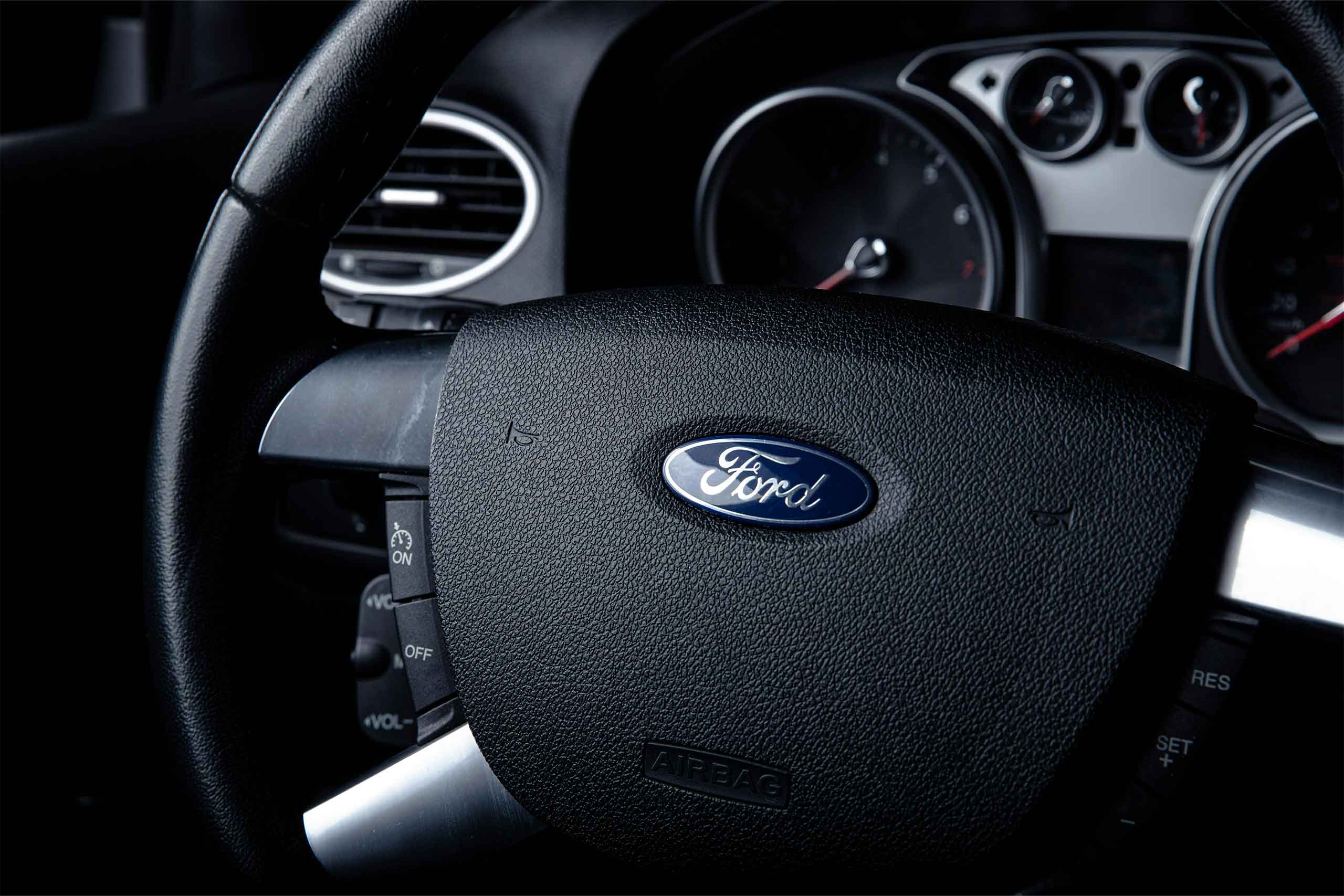 Ford Focus en Colombia: Descubre Todas sus Versiones y Diferencias 2024